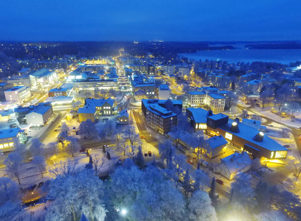 Kaupunki ja hallinto - Lohja